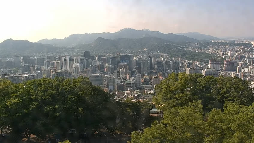 【LIVE】 Live Cam Panorama of Seoul | SkylineWebcams