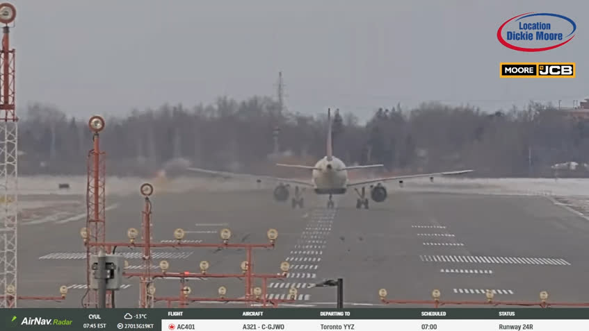 【LIVE】 Live Cam Montréal - Trudeau Airport | SkylineWebcams