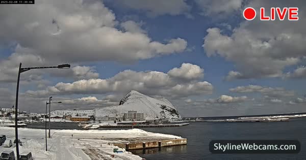 【LIVE】 Live Cam Rishirifuji - Ferry Terminal | SkylineWebcams