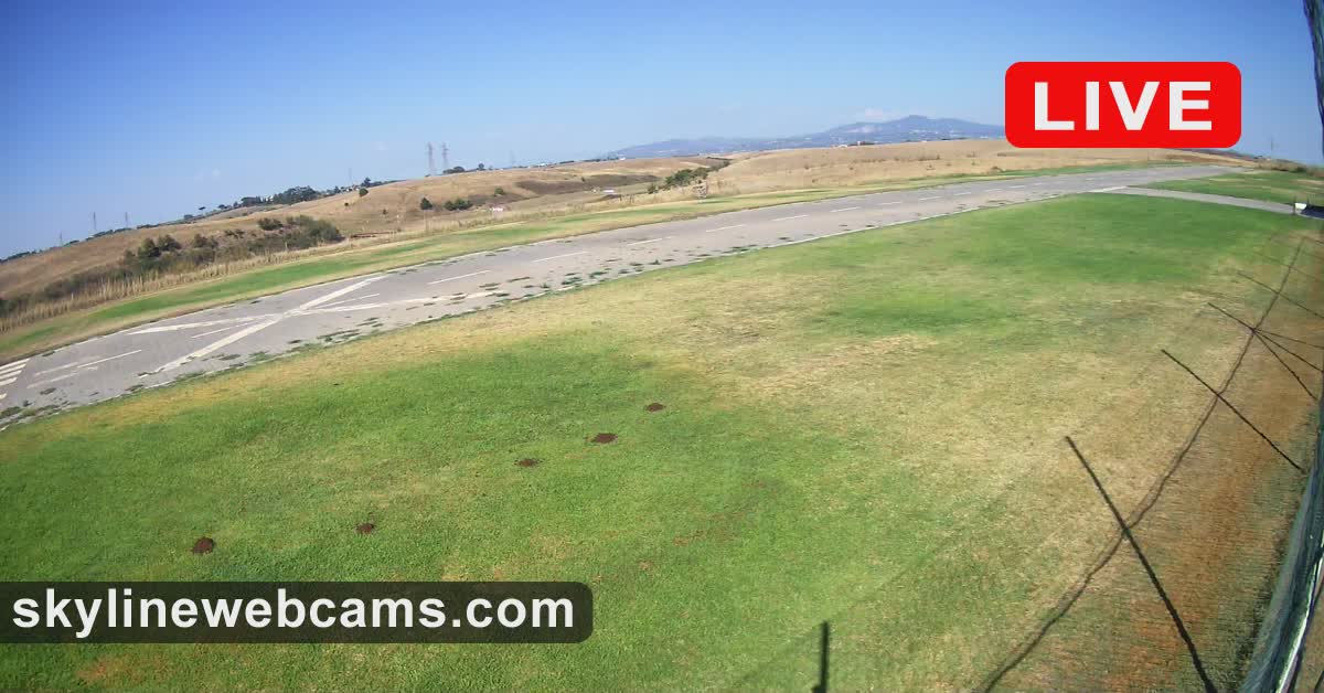 Live Cam Rome - Model Aircraft track | SkylineWebcams