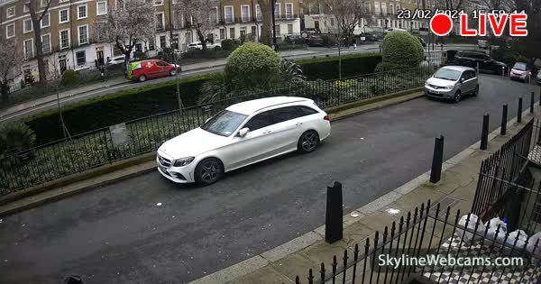 【LIVE】 Webcam Londra - Sussex Gardens | SkylineWebcams
