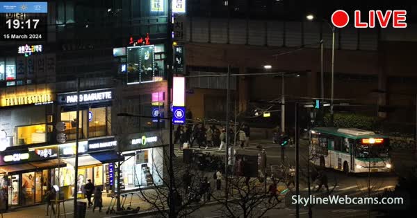 【LIVE】 Live Cam Streets of Seoul - South Korea | SkylineWebcams