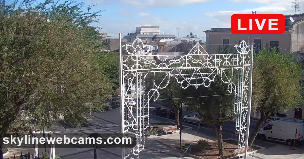 Live Cam Ragusa - Piazza Cappuccini | SkylineWebcams