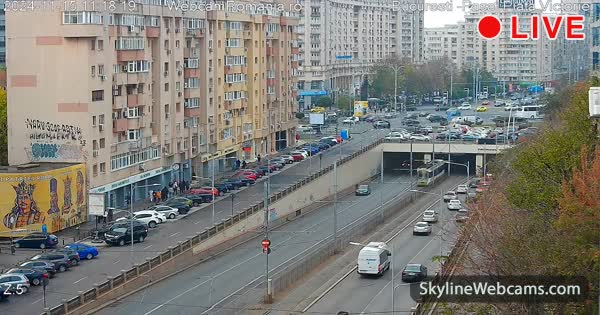 【LIVE】 Live Cam Bucharest - Piața Victoriei | SkylineWebcams