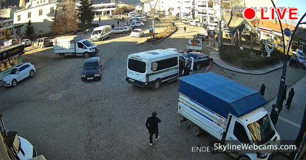 【LIVE】 LIVE Camera Δρόμοι του Şebinkarahisar - Τουρκία | SkylineWebcams