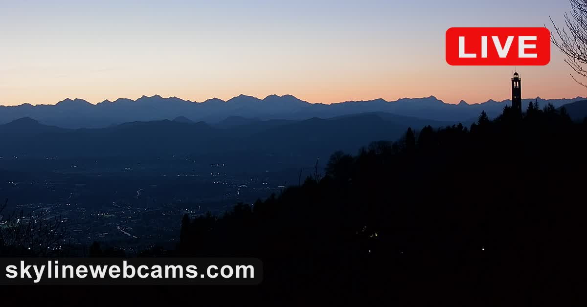 Live Cam Faro Voltiano di Brunate - Como | SkylineWebcams