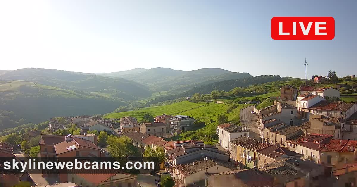 Time-lapse Panorama of Castelluccio Valmaggiore