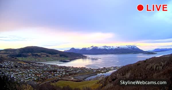 【LIVE】 Webcam en direct Harstad - Grytøya | SkylineWebcams