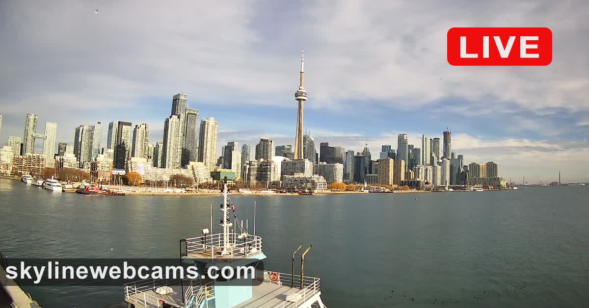 Live Cam Toronto - CN Tower | SkylineWebcams