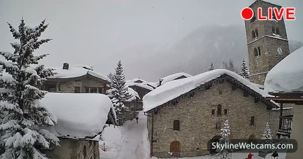 【LIVE】 Webcam en direct Val-d'Isère - France | SkylineWebcams