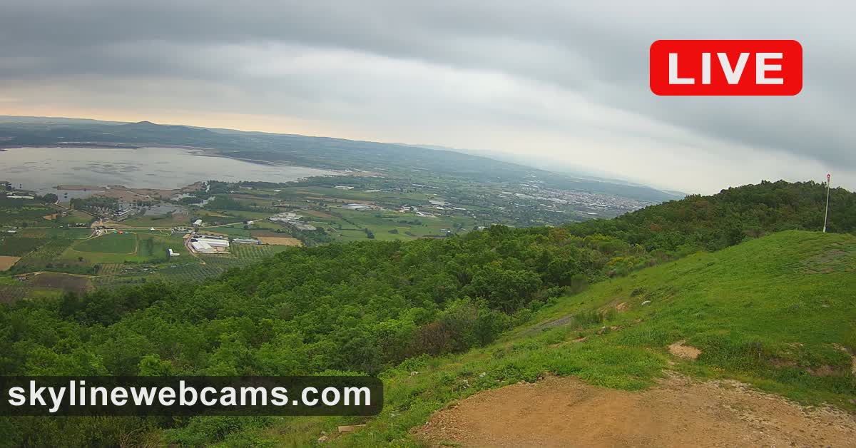 Web Kamera uživo Padobranska rampa u Fadilliju - Turska | SkylineWebcams