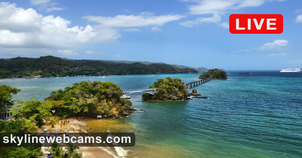 Live Cam Puerto Bahia - Samaná | SkylineWebcams